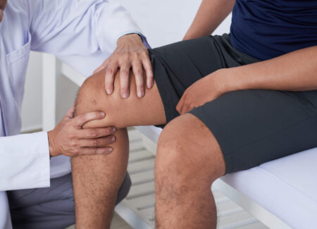Physical Therapy for ACL Swelling & Recovery Management