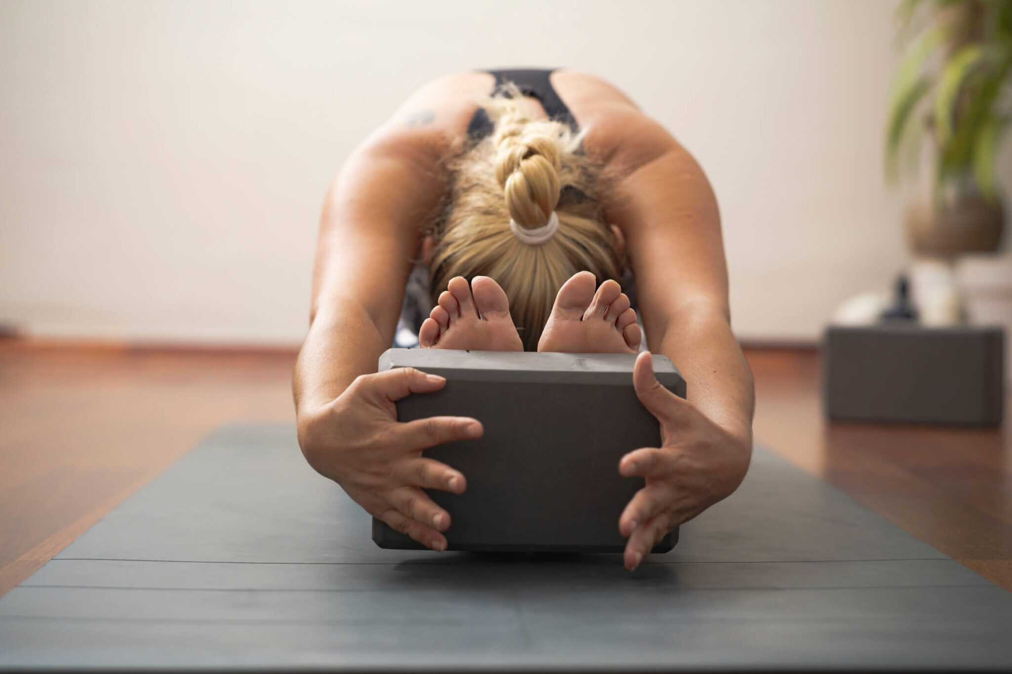 The Hidden Risks of Overstretching: Injury Prevention Tips | BenchMark PT