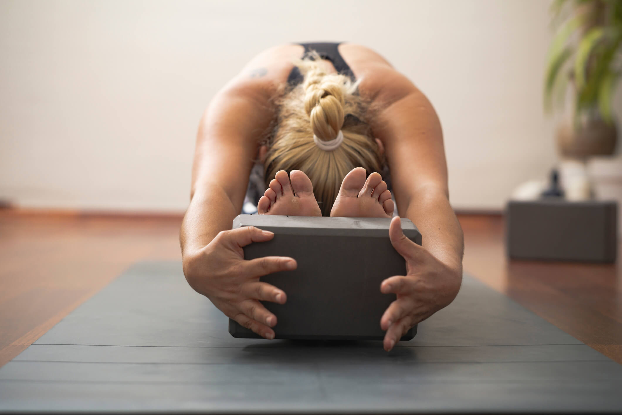 The Hidden Risks of Overstretching: Injury Prevention Tips | BenchMark PT